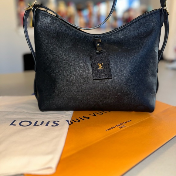 Louis Vuitton | Bags | Brand New Carryall Mm Strap Adjusts For Hand ...